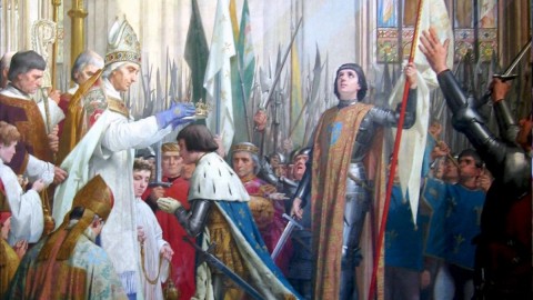 Montarsi la testa con il simbolo del potere - L'Altravoce Il Quotidiano